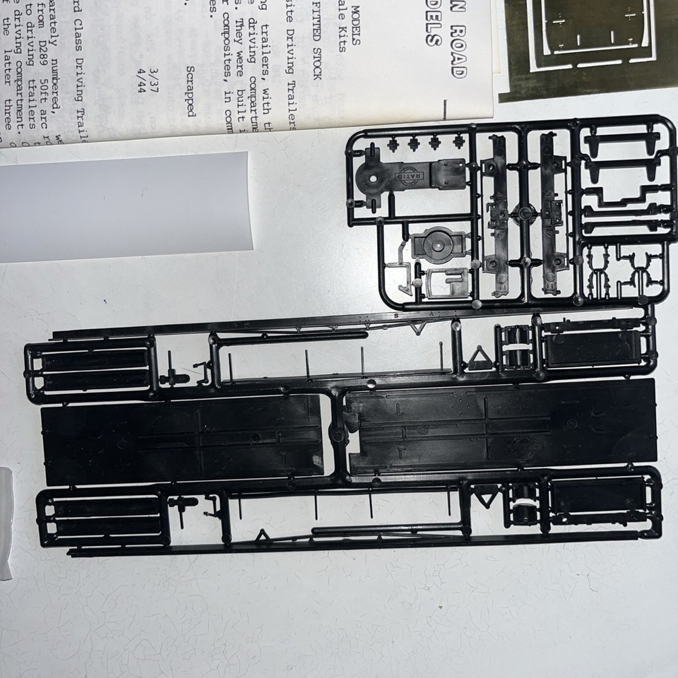 London Road Models LNWR 50’ coach Arc Roof open 3rd New Old Stock 4mm ...