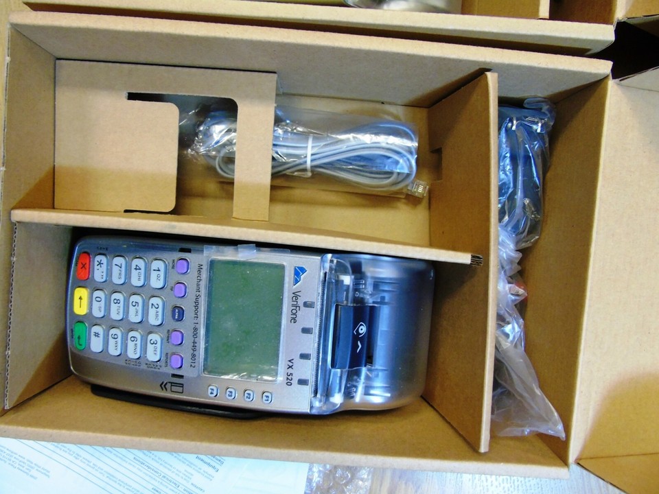 Lot of 2 - Verifone VX520 Credit Card Machine Terminal - M252-753-03 ...