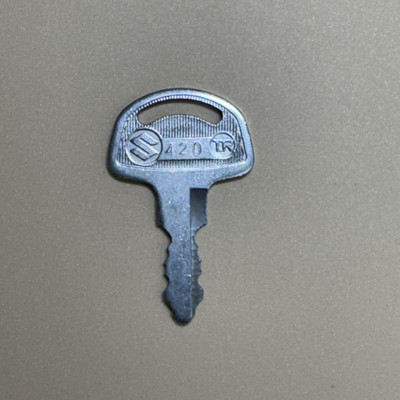 420 - Suzuki Pre Cut Key GS750 GS1000 GT750 TS400 T500 GT550 TC305 RE5 ...