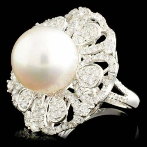 Gorgeous Large Round Cut White Lab Created Pearl Flower Design Women's ...