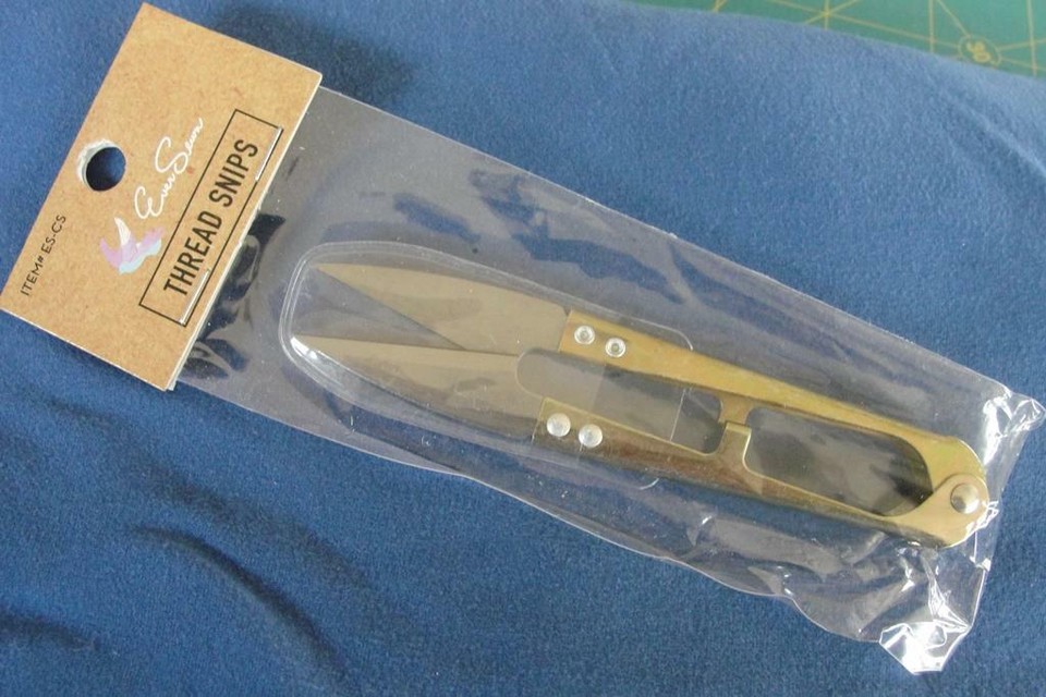 THREAD SNIPS Color: Gold Finish Snips / Scissors Quilting Sewing Crafts ...