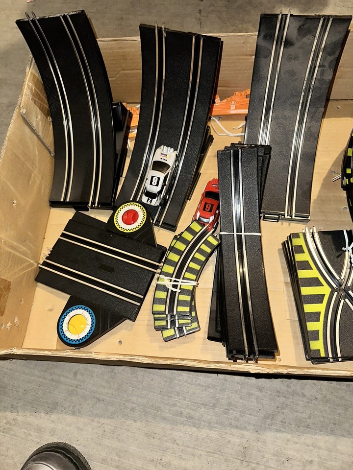 Big Racer Road Racing Set- Electric Powered 672197662608| eBay