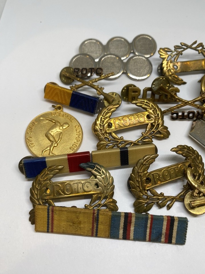 MILITARY PIN BADGE LOT ROTC MEDAL RIBBONS TORCH JUNK DRAWER | eBay