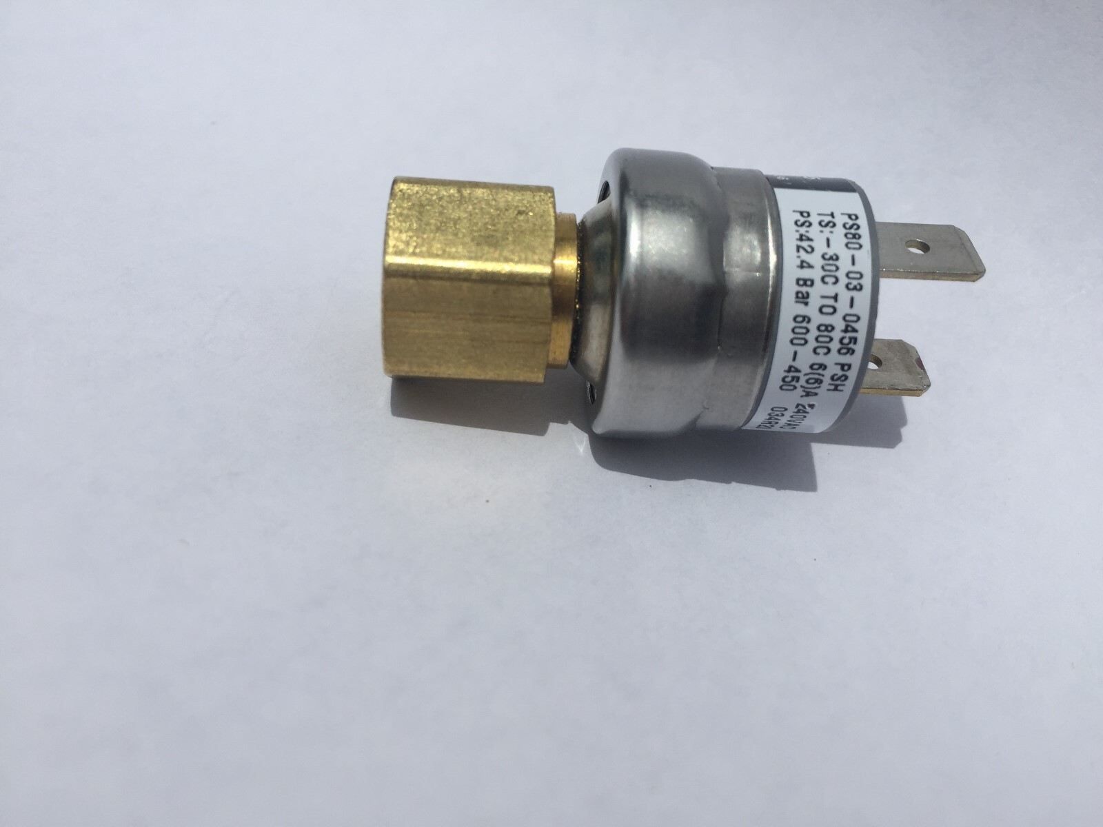 Sensata Automatic Pressure Switch PS-80-03-0456 -30C to 80C 6(6)A ...