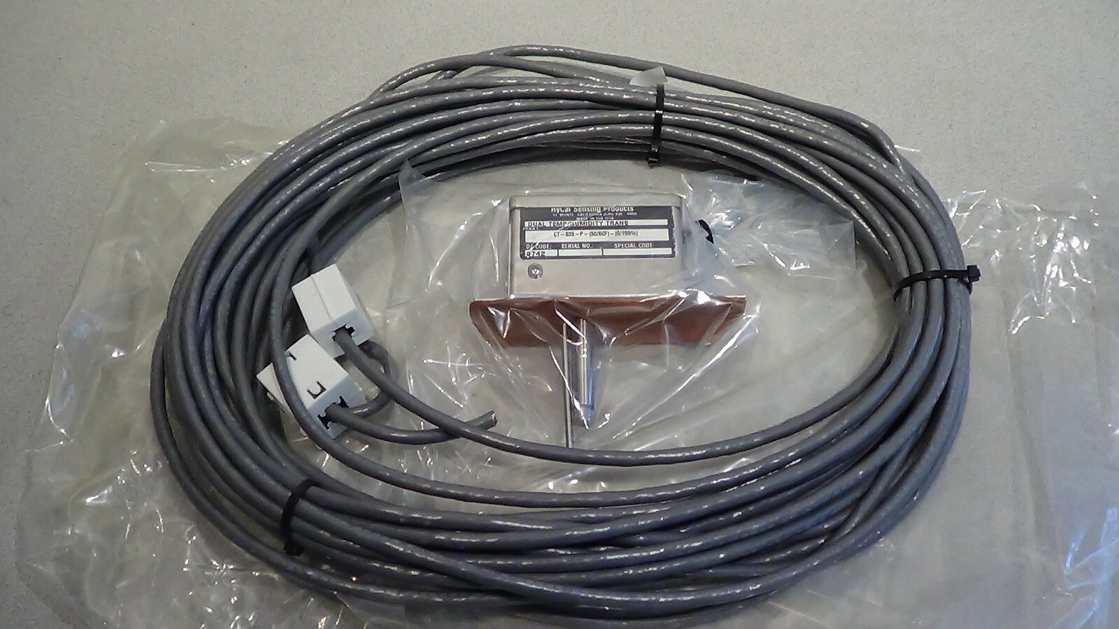 HyCal Sensing Products CT-839-P-(50/80F)-(0/100%) Dual Temp. Humidity ...