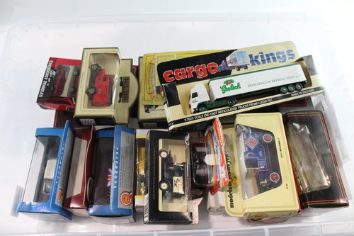 Boxed Diecast Model Collection Inc Corgi Austin Metro Days Gone Burago ...