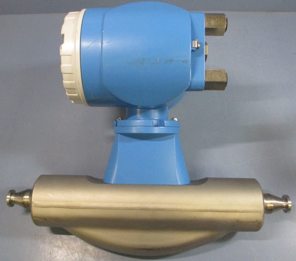 Endress Hauser Promass F 83F15-AFUWAAAABAAA Flow Meter 1.7209/13 K ...