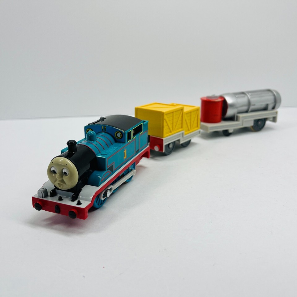 Thomas & Friends TrackMaster Thomas and the Jet Engine Motorized Train ...