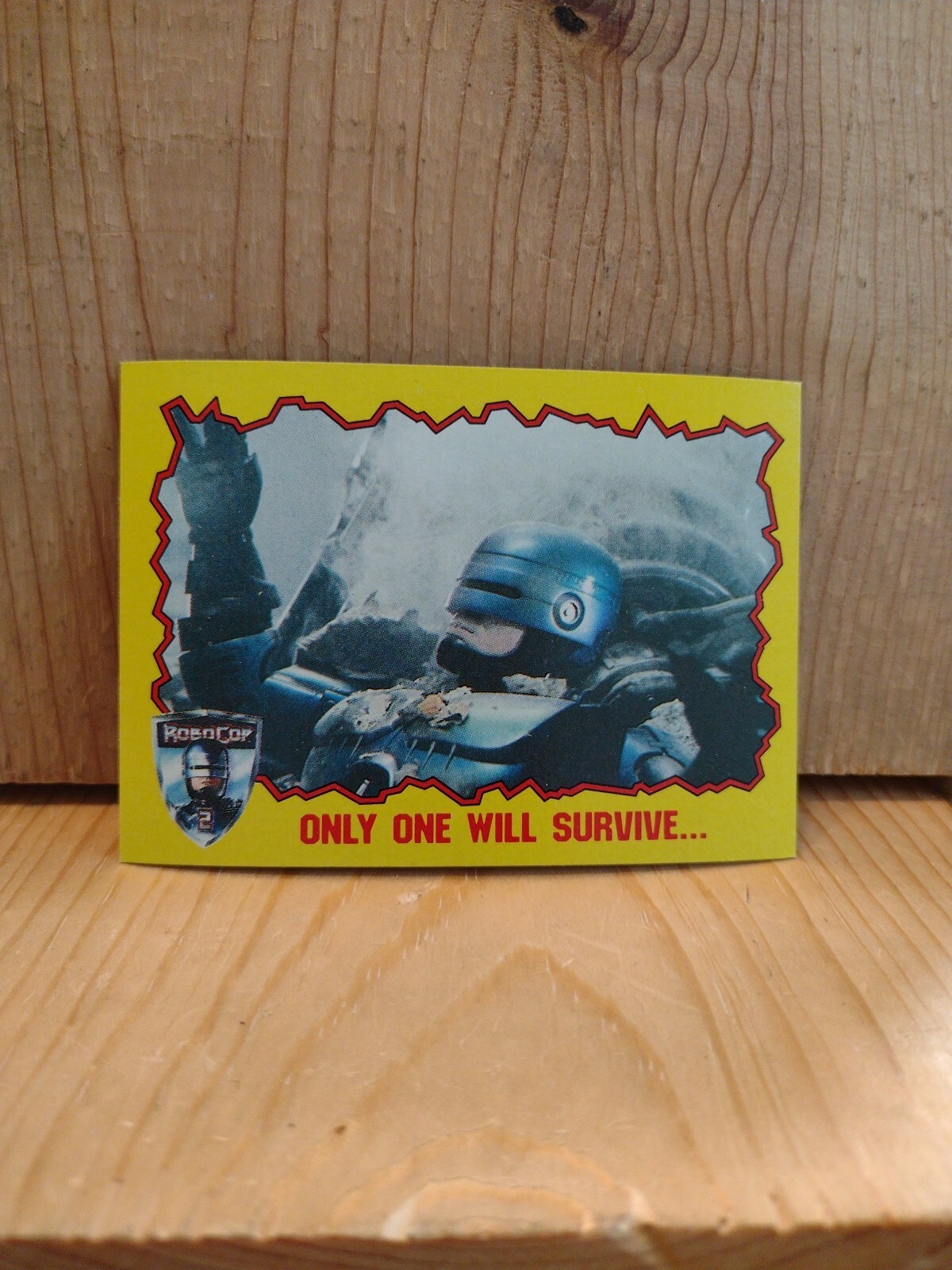 1990 Topps: RoboCop 2: Trading Card: #76 ONLY ONE WILL SURVIVE... Ft5 ...