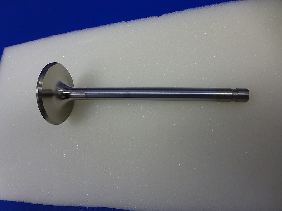 Ferrea Stainless Valves Ford Boss 302 351C 429 460 Intake & Exhaust 2. ...