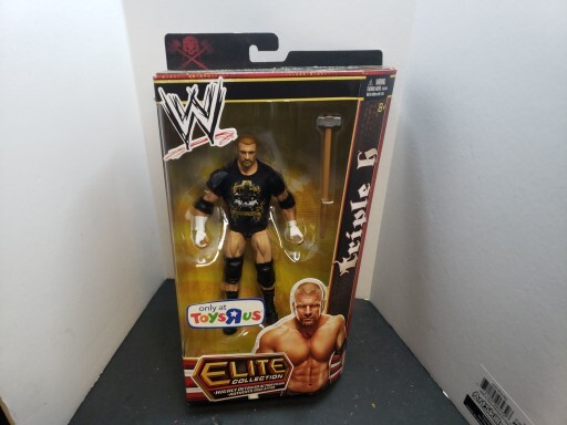 WWE MATTEL Elite Collection Triple H Toys R Us Exlusive w/Hammer 2013 ...