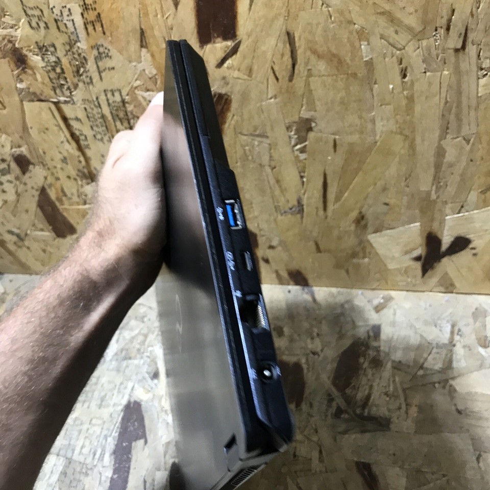 Fujitsu Lifebook P727 2 in 1 i5-7200U 4GB RAM 128 GB M.2 12.5" touch ...