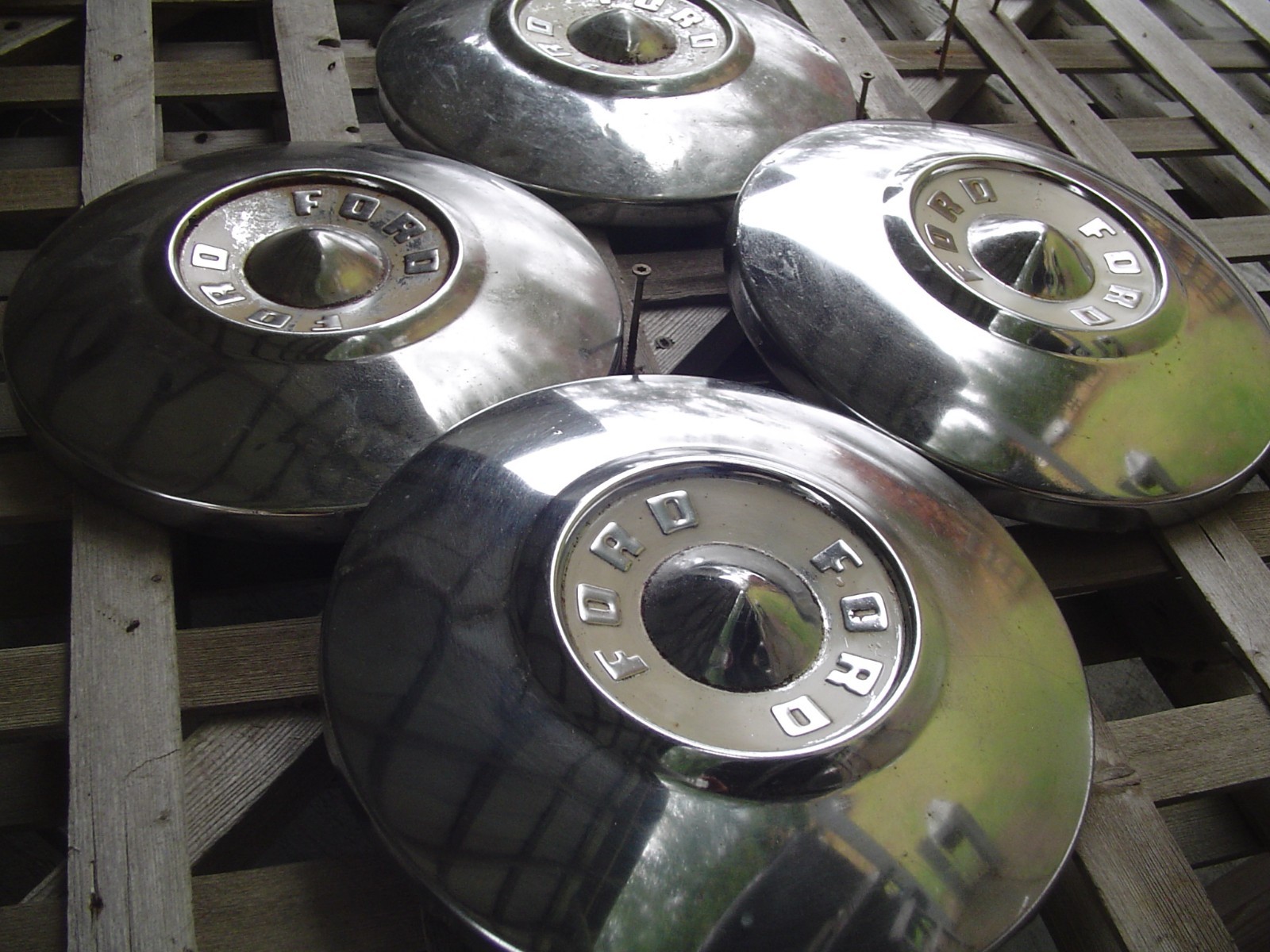 FORD 1955 1956 FAIRLANE THUNDERBIRD T BIRD DISH HUBCAPS WHEEL COVERS ...