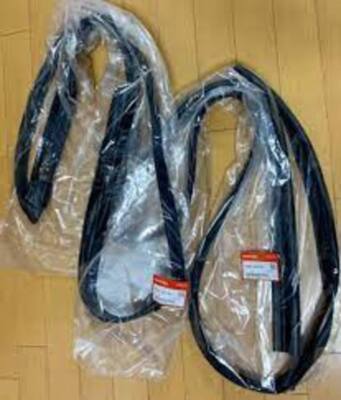 HONDA Genuine OEM Civic EK Front Door Run Channel Weatherstrip RH LH ...