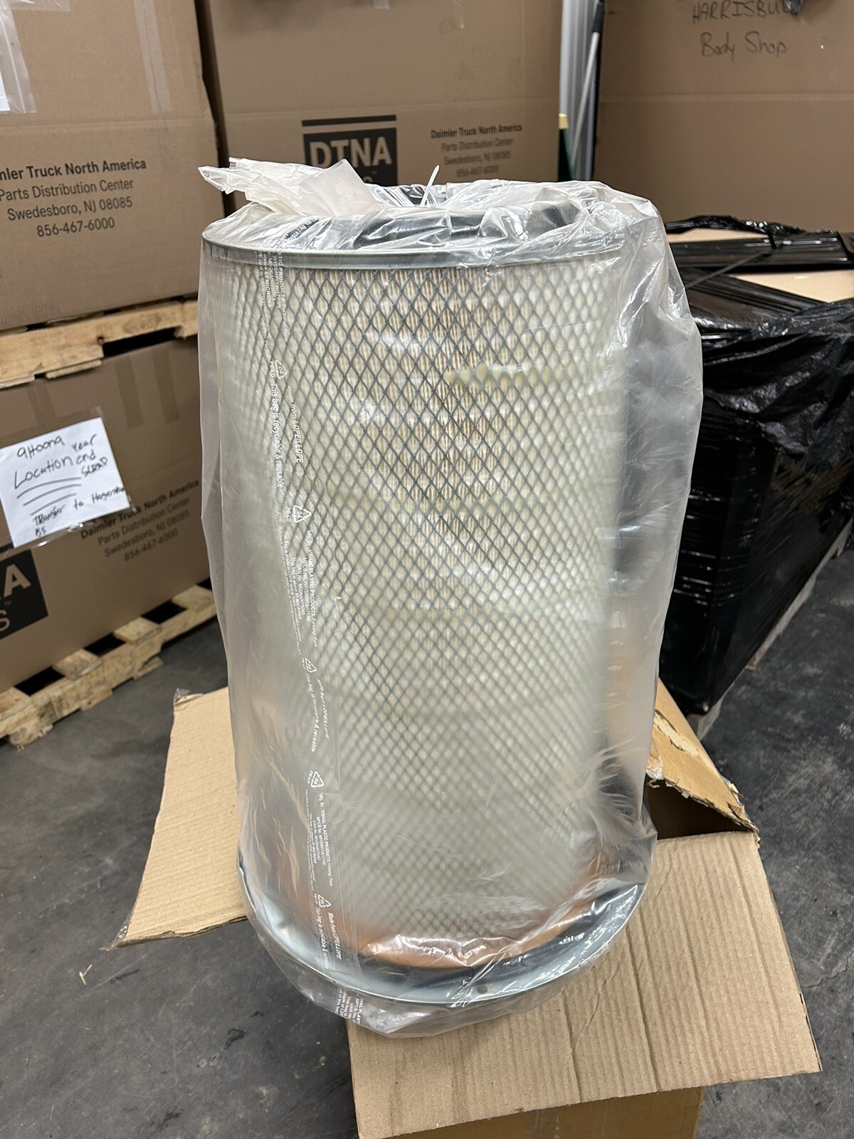 FLEETGUARD AF25593 - Air filter cross reference