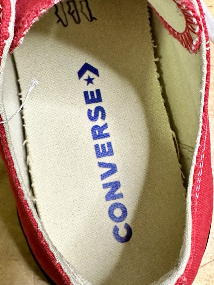 Converse Chuck Taylor All Star Low-Top Sneakers Red Canvas Chucks Women ...