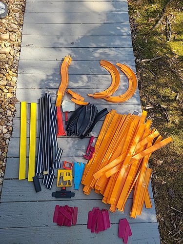 Huge LOT 90+ Pc’s Vintage Hot Wheels Track Set 1960’s Launa Oval Great ...