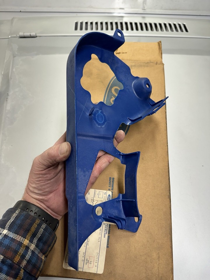 FORD 2.3L LIMA ENGINE ORIGINAL BLUE PLASTIC INNER TIMING COVER D7FZ ...