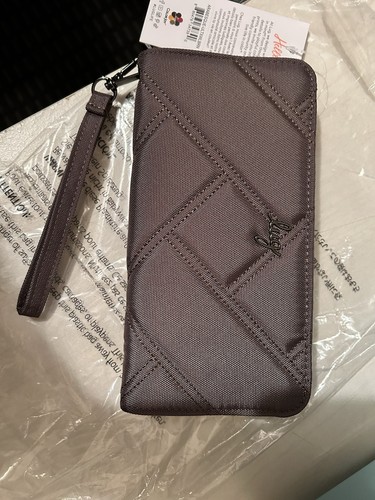 Lug Arabesque Wallet | eBay