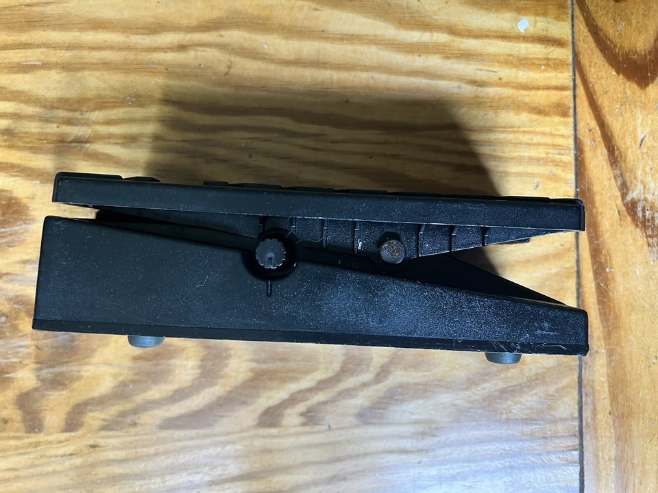 Zoom FP01 vol/exp pedal | eBay