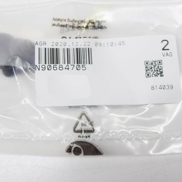 Audi A4 B8 Headlight Hexagon Socket Head Bolt N90684705 2010 11741294 ...