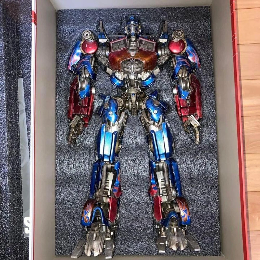 Optimus Prime Dark Of The Moon Toy
