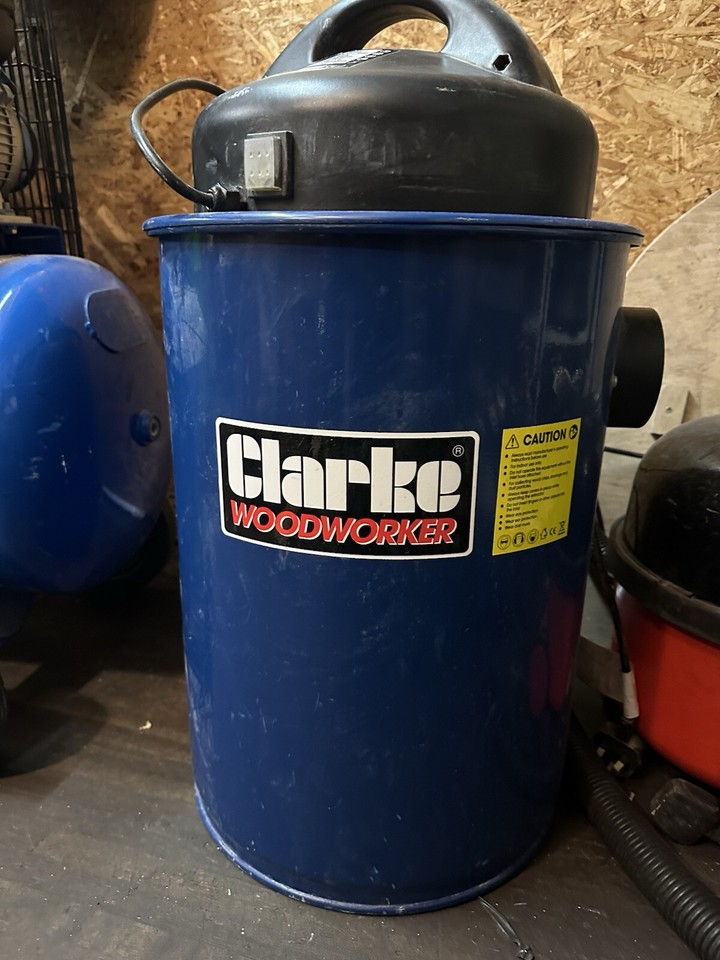 Clarke Woodworker CWVE1 Vacuum Dust Extractor, 230V. Good working ...