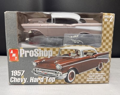 AMT PRO SHOP 1957 CHEVY HARD TOP PRE-PAINTED MODEL KIT 1/25 NEW 2002 | eBay