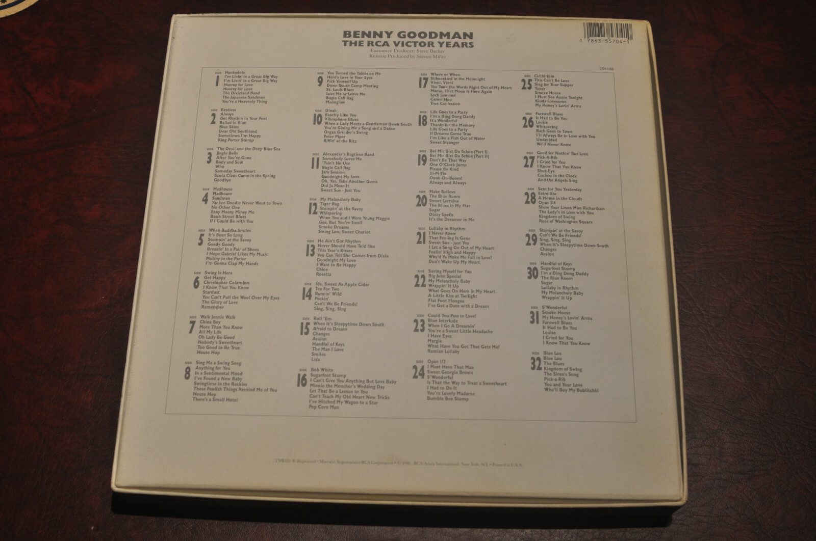 Benny Goodman - The RCA Victor Years, Bluebird 16 LP box set VG+/VG++ ...