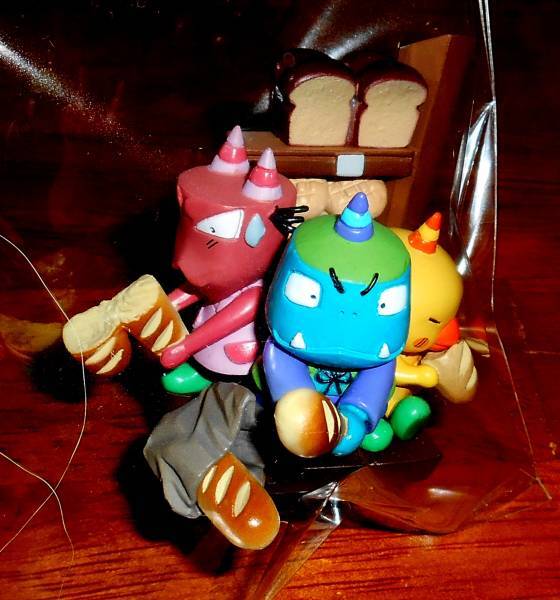 Ojarumaru Small Oni Trio Figurine 1 piece | eBay