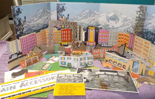 ANTIQUE BUILT RITE TRAIN ACCESSORY SET MOUNTAINS, BUILDINGS & MORE NOT ...