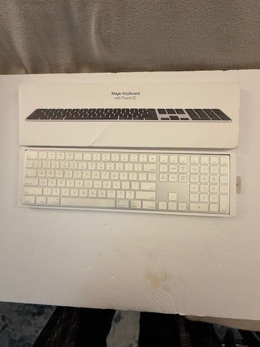 Apple Magic Keyboard w/Touch ID - White ,Model A2520 | eBay