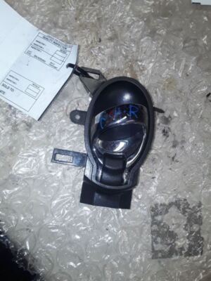 2016 NISSAN VERSA RIGHT REAR INTERIOR DOOR HANDLE SEDAN | eBay