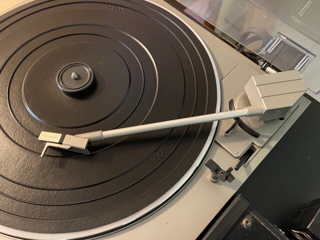 Realistic Lab-330 Belt Drive Automatic Turntable With Stereo Mixer | eBay