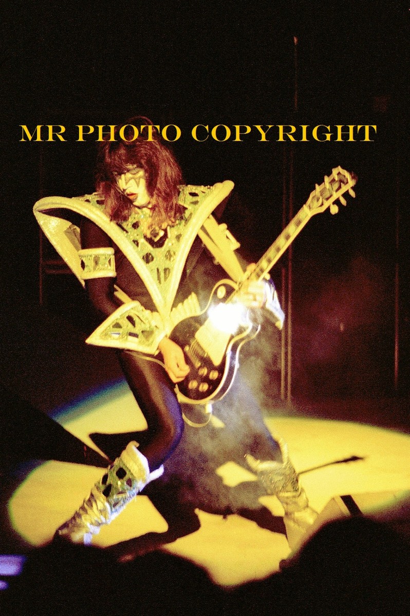 $1.00 4x6 inch photo BUY 1,2..OR ALL KISS ACE FREHLEY 1980 $1.00 4x6 inch photo BUY 1,2..OR ALL KISS ACE FREHLEY 1980