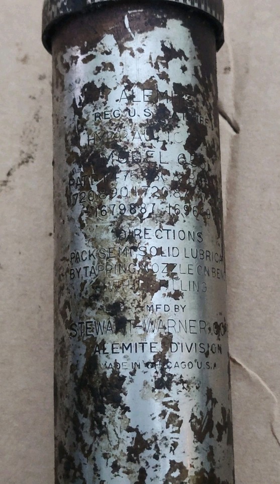 Vintage Stewart Warner Alemite Grease Gun Model # 6551 Chicago, USA | eBay