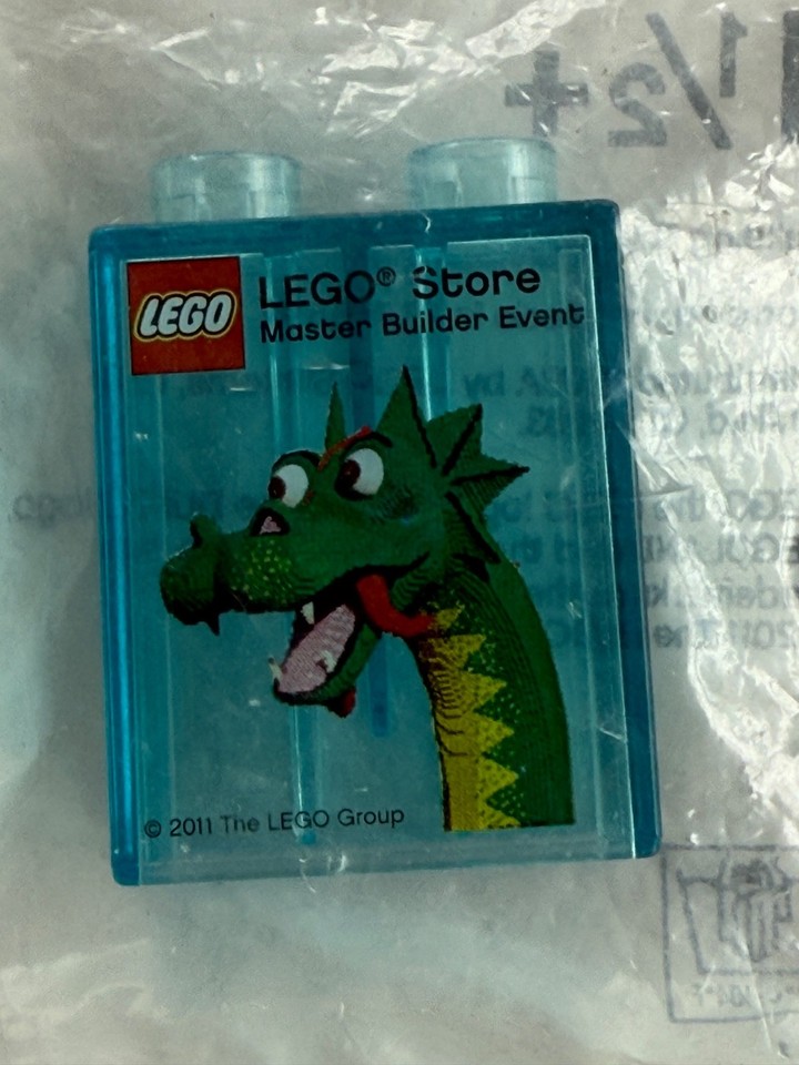 Duplo Brick 1x2x2 - LEGO Store Master Builder Event - 2011 - Clear Blue ...