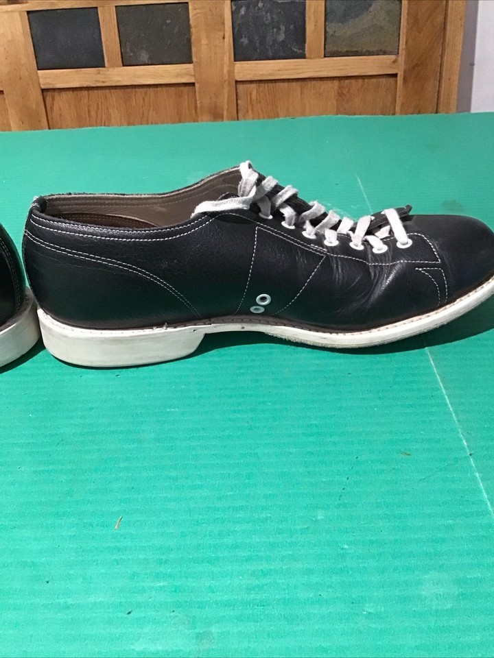 Vintage Lind's Classic Black Right Hand Bowling Shoes sz 10 1/2 D Linds | eBay