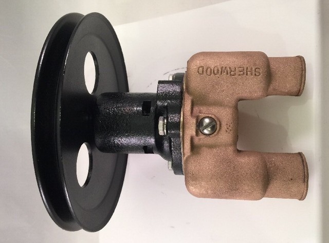 I5 VOLVO Penta Raw Water Sea Pump OMC Cobra Sherwood G9901 3858847 ...