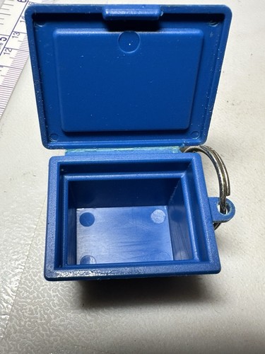 Vintage Garbage Can Bin Container Recycle Wastes Dump Keychain Key Ring ...