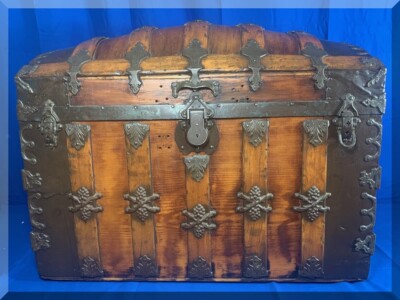 ANTIQUE LARGE DRUCKER CAMELBACK DOME TOP TRUNK 33x20x26 - NEW LEATHER ...