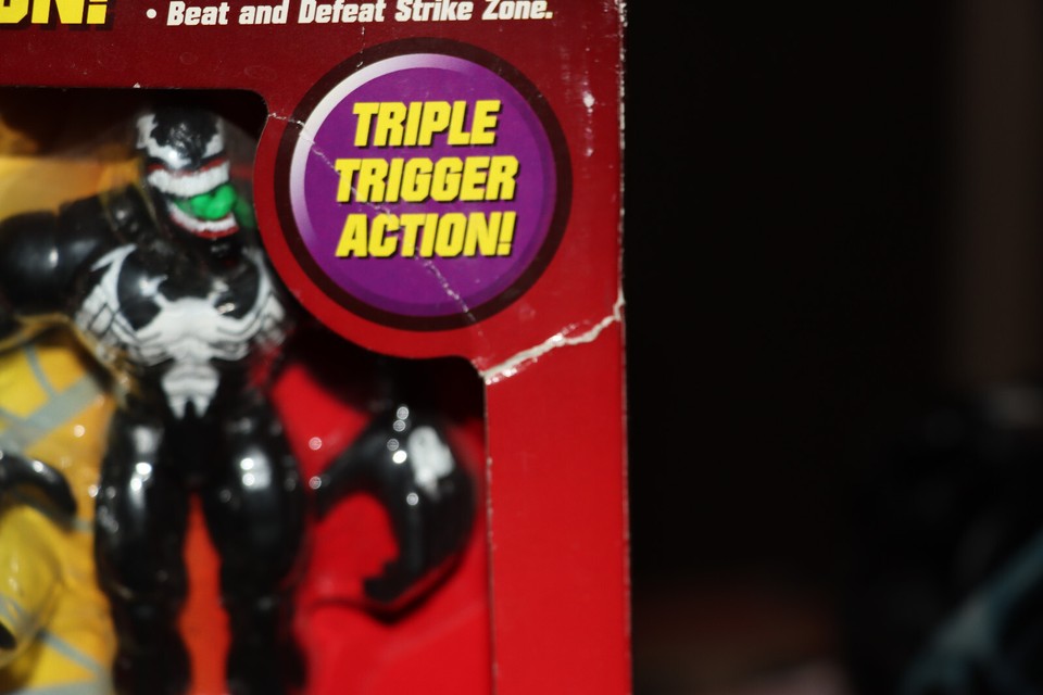 1998 Marvel Spiderman Heavy Hitters 4 pack Wolverine Venom Carnage Toy ...