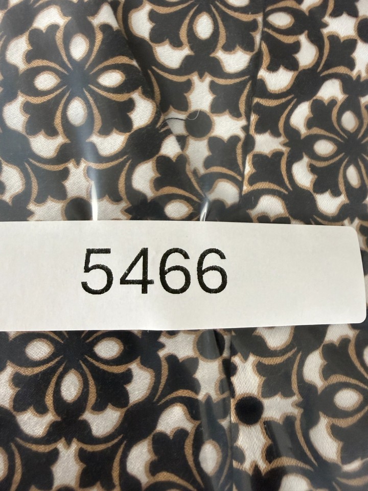 Shelli Segal Size 10 Geometric Straight Leg Flat Front Pants Button Zip ...