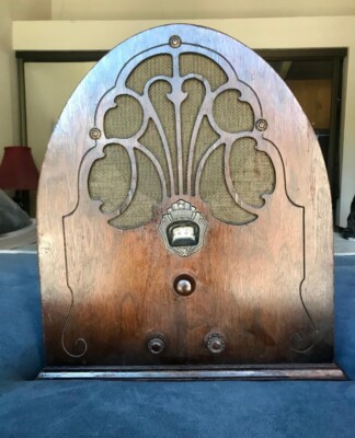 Vintage Philco Cathedral Tube Radio AM Model 20 Baby Grand 1930's ...