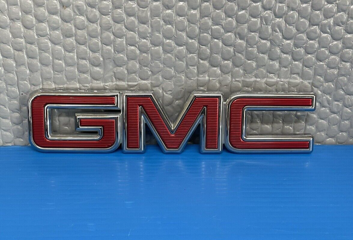 2018-2021 GMC Terrain liftgate emblem 84321763 | eBay