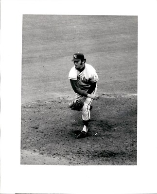 LD324 Orig Ronald Mrowiec Photo ROGER NELSON 1969-72 KANSAS CITY ROYALS ...