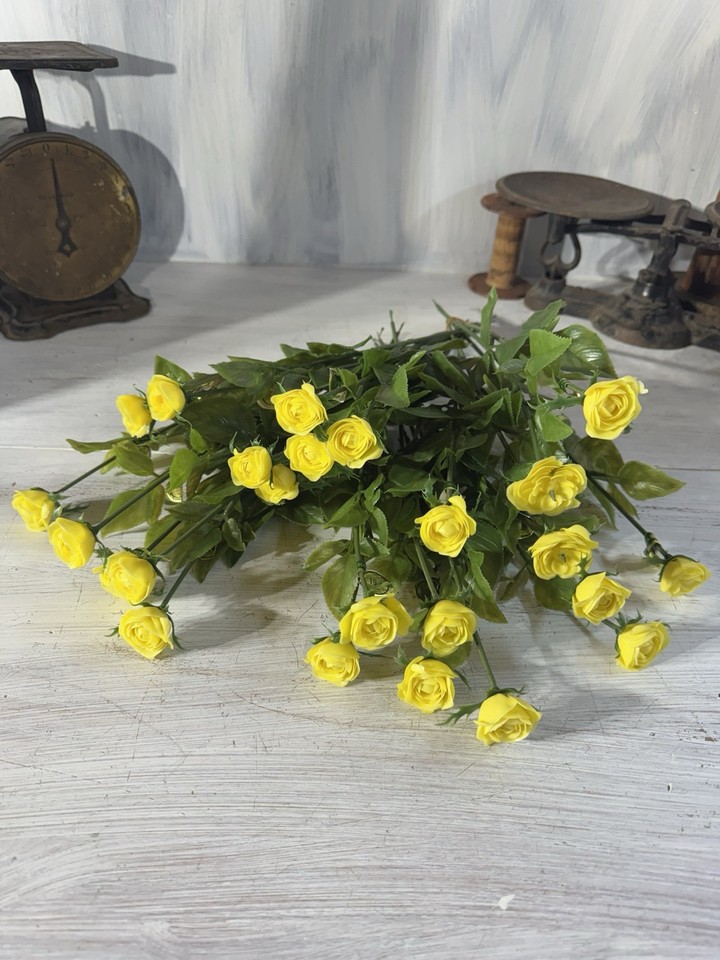 MCM Lot (24) 1” Yellow Plastic Long Stem Roses With Wire Stems Crafts ...