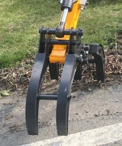 Mini Digger Log Grab £295 Including VAT | eBay UK