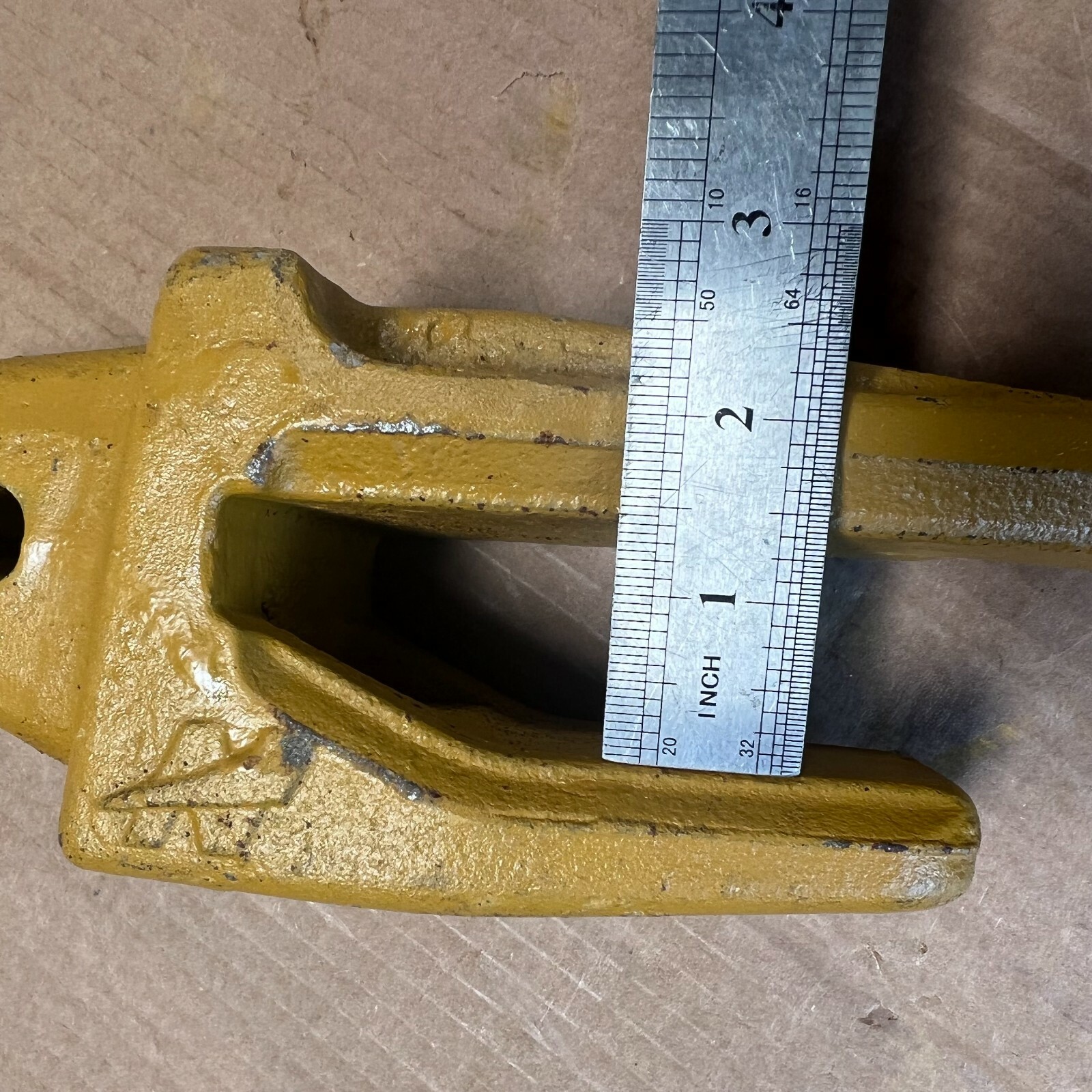 3g6304 adapter ,1u3302 teeth ,pin ,lock fits caterpillar j300 style 1u ...