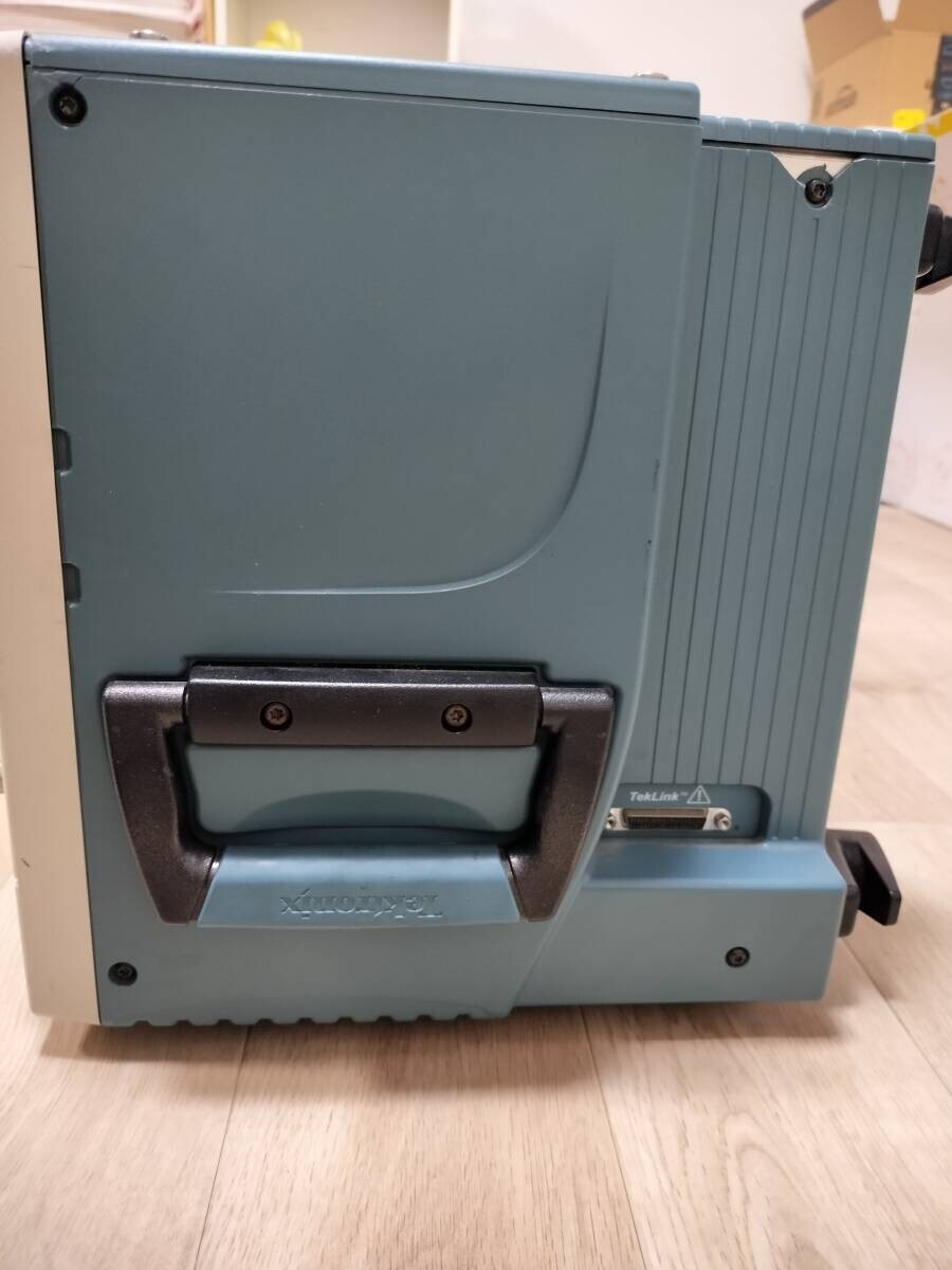 Tektronix DPO7104 1 GHz 4 Channel Digital Phosphor Oscilloscope for ...